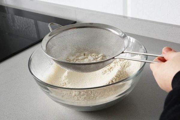 Qué es tamizar y por qué es importante - Código Cocina
